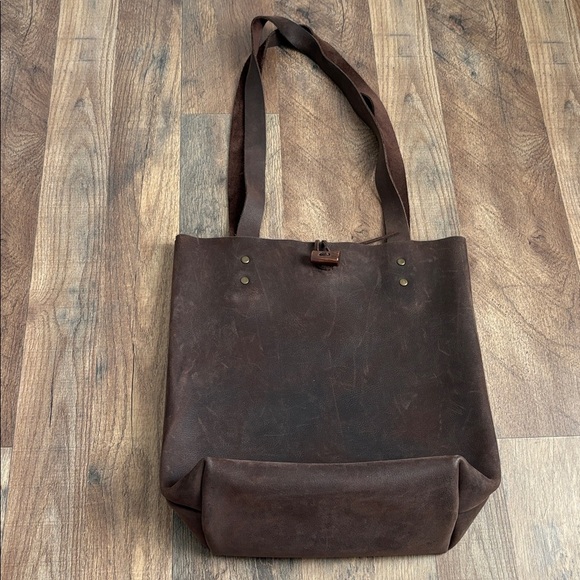 Xobruno | Bags | Xobruno Handmade Leather Tote Bag Toggle Closure ...